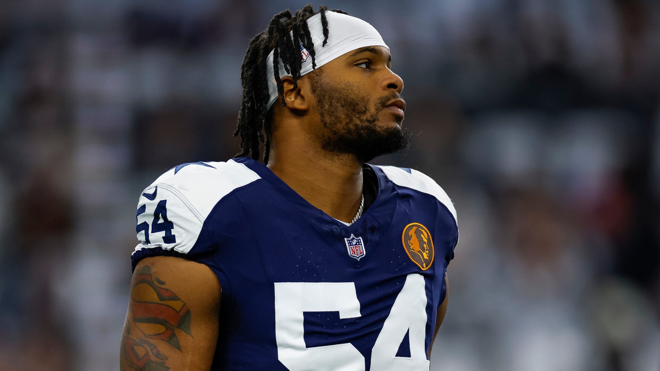 La NFL castiga 3 juegos a Sam Williams, de Cowboys, luego de su arresto ...